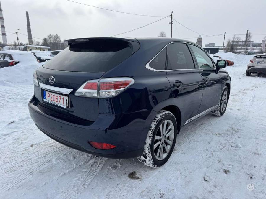 Blue Lexus RX 450h 2013 in Panevezys, with an engine capacity of 3.50 L and mileage of 203 thousand km for 14700 €, photo 7 on AUTOMOTO.COM.LV