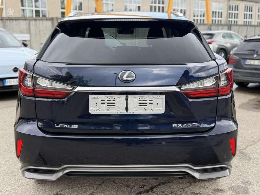 Blue Lexus RX 450h 2016 in Vilnius, with an engine capacity of 3.46 L and mileage of 175 thousand km for 26400 €, photo 13 on AUTOMOTO.COM.LV