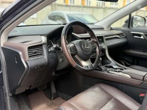 Blue Lexus RX 450h 2016 in Vilnius, with an engine capacity of 3.46 L and mileage of 175 thousand km for 26400 €, photo 27 on AUTOMOTO.COM.LV