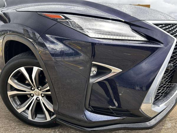 Blue Lexus RX 450h 2016 in Vilnius, with an engine capacity of 3.46 L and mileage of 144 thousand km for 27000 €, photo 9 on AUTOMOTO.COM.LV