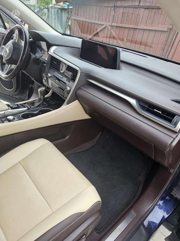 Zils Lexus RX 450h 2016 Viļņa, ar dzinēja tilpumu 3.46 L un nobraukumu 146 tūkst. km par 28500 €, foto 3 vietnē AUTOMOTO.COM.LV