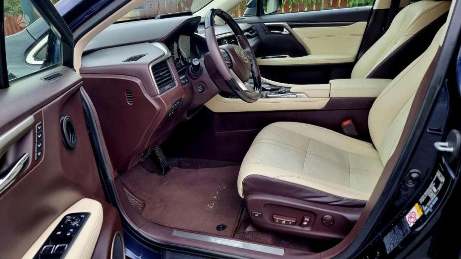 Zils Lexus RX 450h 2016 Viļņa, ar dzinēja tilpumu 3.46 L un nobraukumu 250 tūkst. km par 23200 €, foto 18 vietnē AUTOMOTO.COM.LV