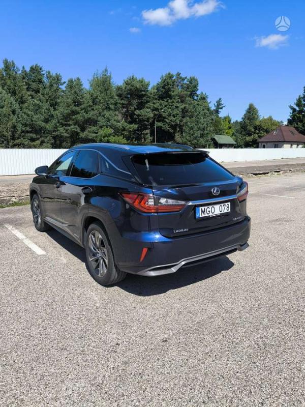 Blue Lexus RX 450h 2017 in Utena, with an engine capacity of 3.46 L and mileage of 276 thousand km for 23800 €, photo 5 on AUTOMOTO.COM.LV