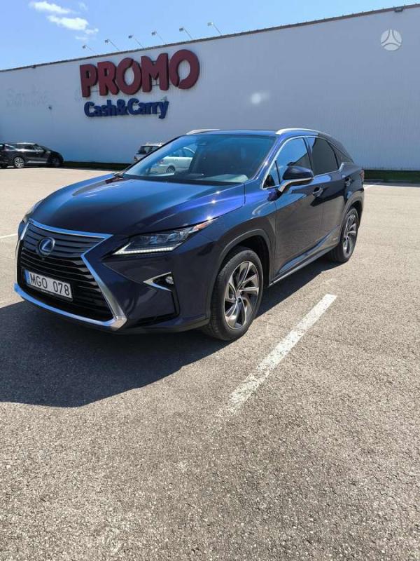 Blue Lexus RX 450h 2017 in Utena, with an engine capacity of 3.46 L and mileage of 276 thousand km for 23800 €, photo 7 on AUTOMOTO.COM.LV