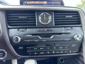Blue Lexus RX 450h 2017 in Marijampole, with an engine capacity of 3.46 L and mileage of 256 thousand km for 23000 €, photo 23 on AUTOMOTO.COM.LV