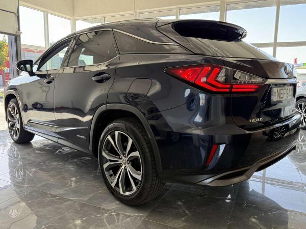 Zils Lexus RX 450h 2017 Panevēža, ar dzinēja tilpumu 3.46 L un nobraukumu 161 tūkst. km par 24400 €, foto 4 vietnē AUTOMOTO.COM.LV