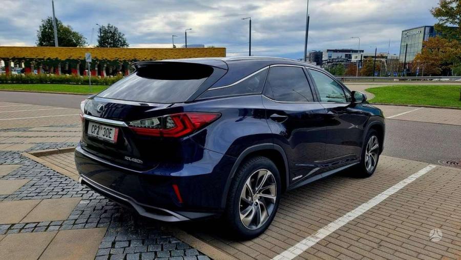 Синий Лексус RX 450h 2017 в Вильнюс, объемом двигателя 3.46 л и пробегом 260 тыс. км за 22999 €, фото 6 на AUTOMOTO.COM.LV