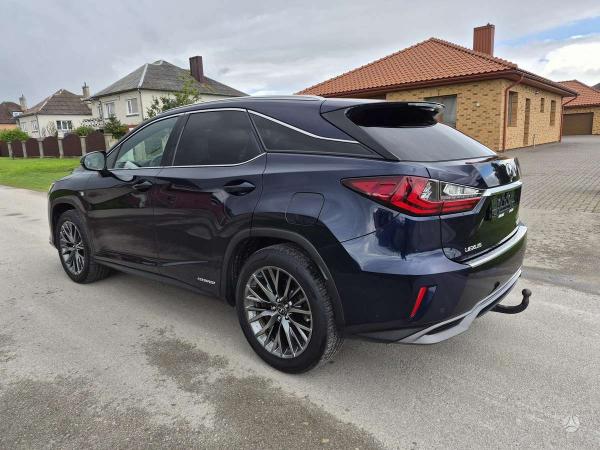 Lexus RX 450h 2017 Kuršėnai vietnē Zils Lexus RX 450h 2017 Kuršėnai, ar dzinēja tilpumu 3.46 L un nobraukumu 320 tūkst. km par 24900 €, foto 6 vietnē AUTOMOTO.COM.LV