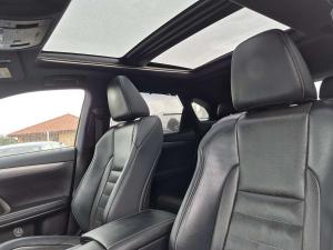 Синий Лексус RX 450h 2017 в Куршенай, объемом двигателя 3.46 л и пробегом 320 тыс. км за 24900 €, фото 11 на AUTOMOTO.COM.LV