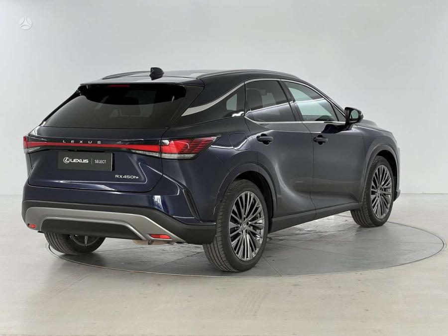 Blue Lexus RX 450h 2023 in Vilnius, with an engine capacity of 2.49 L and mileage of 51 thousand km for 64900 €, photo 21 on AUTOMOTO.COM.LV