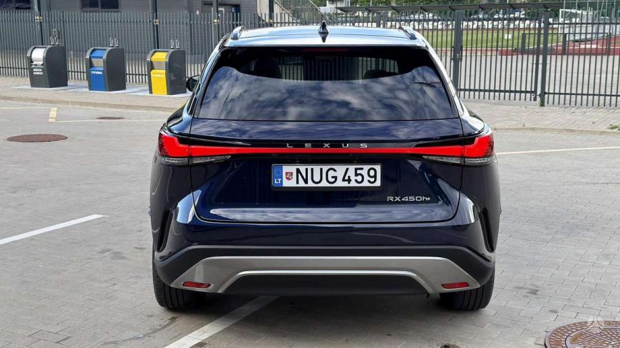 Blue Lexus RX 450h 2024 in Jonava, with an engine capacity of 2.49 L and mileage of 16 thousand km for 69700 €, photo 7 on AUTOMOTO.COM.LV