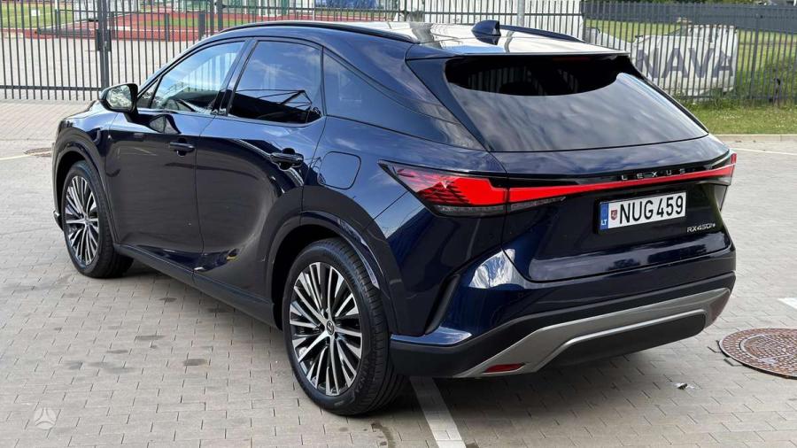 Blue Lexus RX 450h 2024 in Jonava, with an engine capacity of 2.49 L and mileage of 16 thousand km for 69700 €, photo 14 on AUTOMOTO.COM.LV