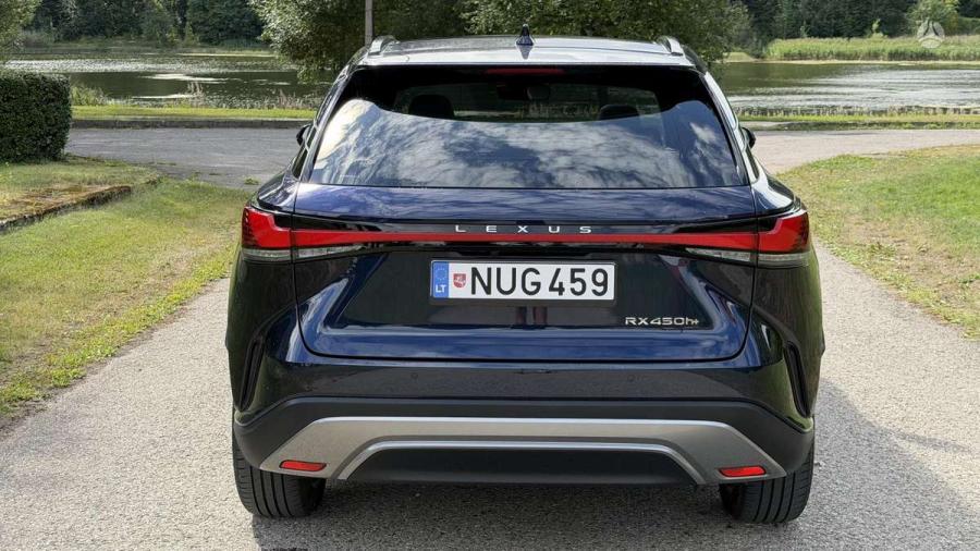 Zils Lexus RX 450h 2024 Jonava, ar dzinēja tilpumu 2.49 L un nobraukumu 17 tūkst. km par 68700 €, foto 7 vietnē AUTOMOTO.COM.LV