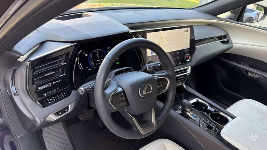 Zils Lexus RX 450h 2024 Jonava, ar dzinēja tilpumu 2.49 L un nobraukumu 17 tūkst. km par 68700 €, foto 23 vietnē AUTOMOTO.COM.LV