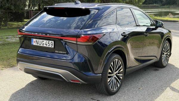 Zils Lexus RX 450h 2024 Jonava, ar dzinēja tilpumu 2.49 L un nobraukumu 17 tūkst. km par 64700 €, foto 3 vietnē AUTOMOTO.COM.LV