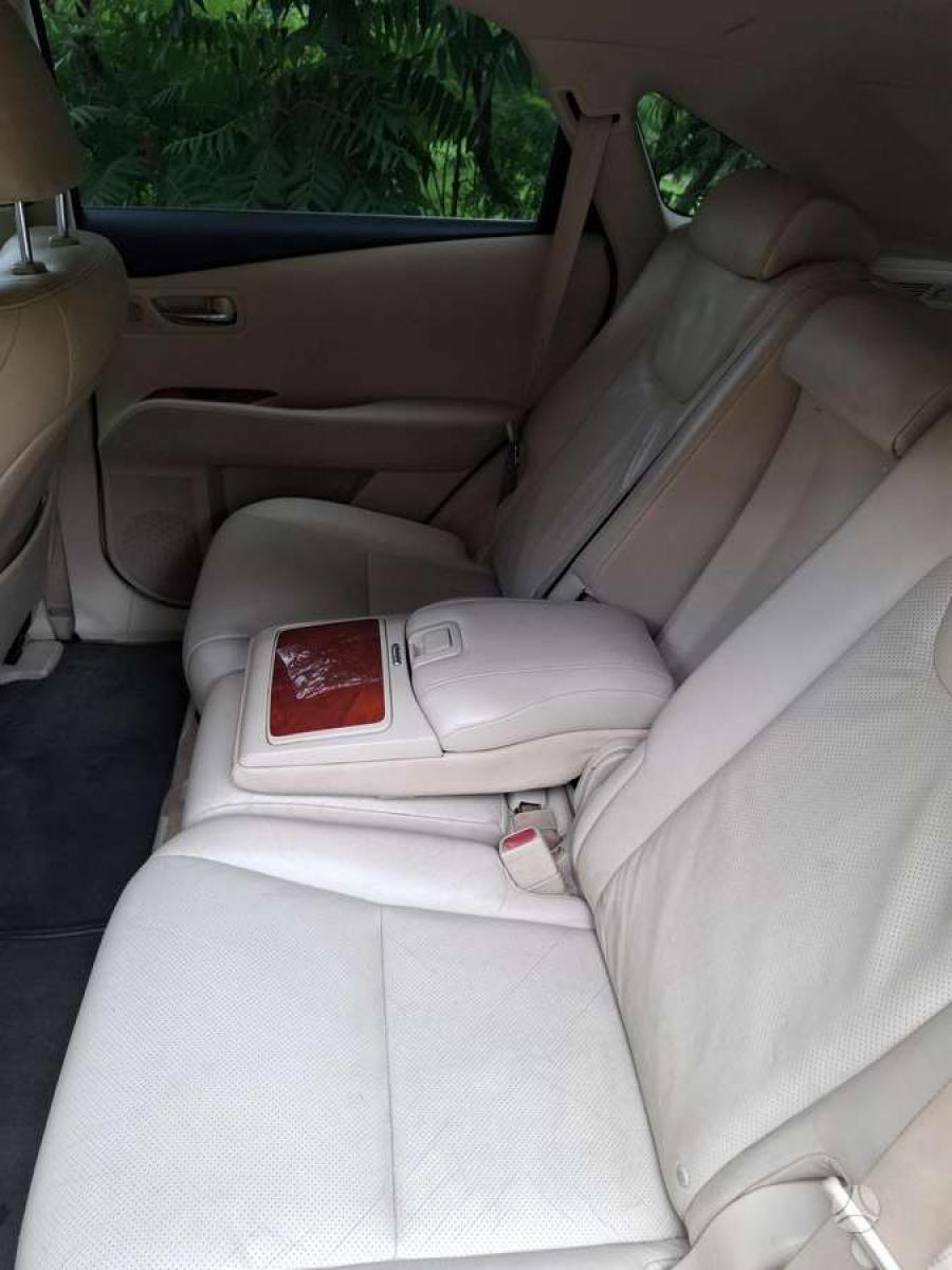 Zils Lexus RX 450h 2010 Viļņa, ar dzinēja tilpumu 3.50 L un nobraukumu 259 tūkst. km par 9600 €, foto 7 vietnē AUTOMOTO.COM.LV
