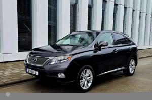 Brown Lexus RX 450h 2009 in Vilnius, with an engine capacity of 3.50 L and mileage of 400 thousand km for 7700 €, photo 3 on AUTOMOTO.COM.LV