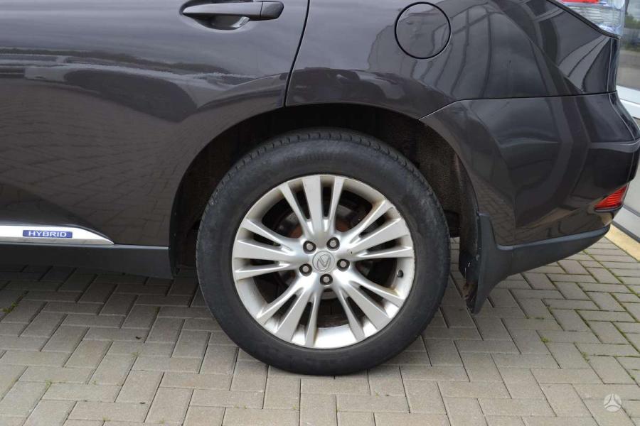Brūns Lexus RX 450h 2009 Viļņa, ar dzinēja tilpumu 3.46 L un nobraukumu 254 tūkst. km par 12500 €, foto 7 vietnē AUTOMOTO.COM.LV