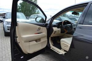 Brūns Lexus RX 450h 2009 Viļņa, ar dzinēja tilpumu 3.46 L un nobraukumu 254 tūkst. km par 12500 €, foto 34 vietnē AUTOMOTO.COM.LV
