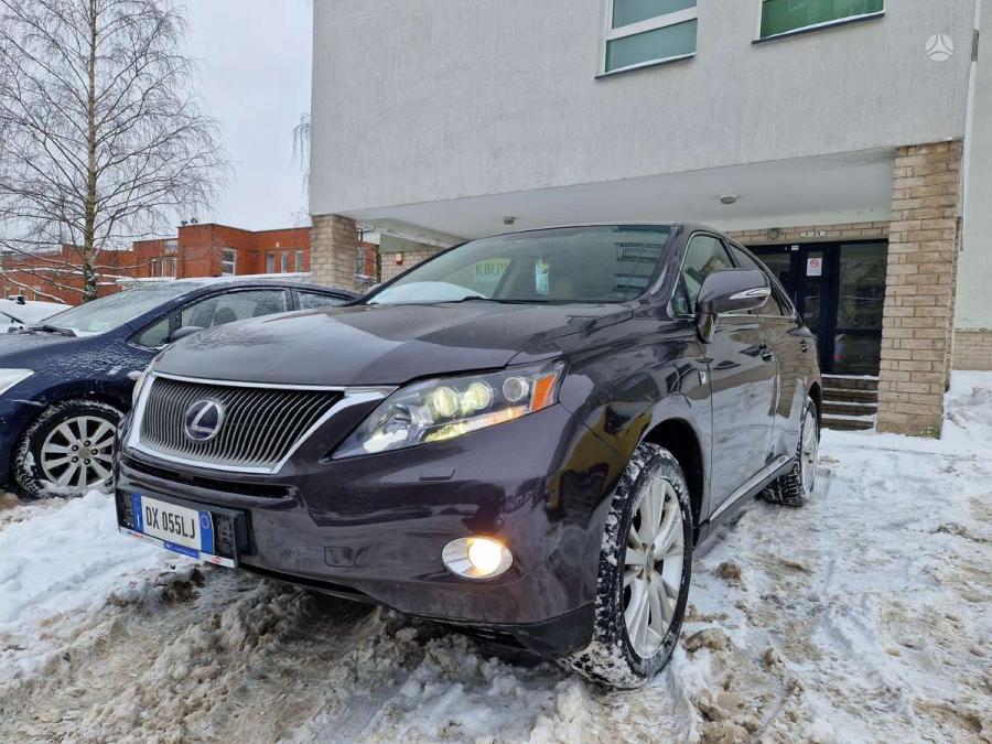 Brown Lexus RX 450h 2010 in Vilnius, with an engine capacity of 3.50 L and mileage of 286 thousand km for 9600 €, photo 17 on AUTOMOTO.COM.LV