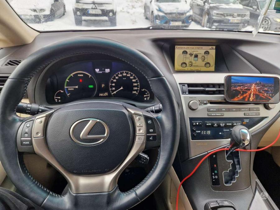 Brūns Lexus RX 450h 2010 Viļņa, ar dzinēja tilpumu 3.50 L un nobraukumu 286 tūkst. km par 9600 €, foto 18 vietnē AUTOMOTO.COM.LV