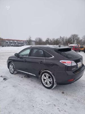 Brown Lexus RX 450h 2010 in Siauliai, with an engine capacity of 3.50 L and mileage of 275 thousand km for 10500 €, photo 6 on AUTOMOTO.COM.LV