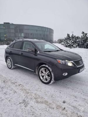 Brown Lexus RX 450h 2010 in Siauliai, with an engine capacity of 3.50 L and mileage of 275 thousand km for 10500 €, photo 12 on AUTOMOTO.COM.LV
