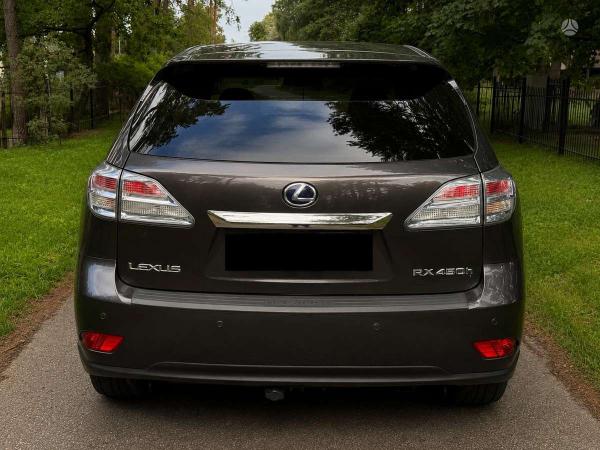 Brown Lexus RX 450h 2010 in Vilnius, with an engine capacity of 2.46 L and mileage of 337 thousand km for 10500 €, photo 9 on AUTOMOTO.COM.LV