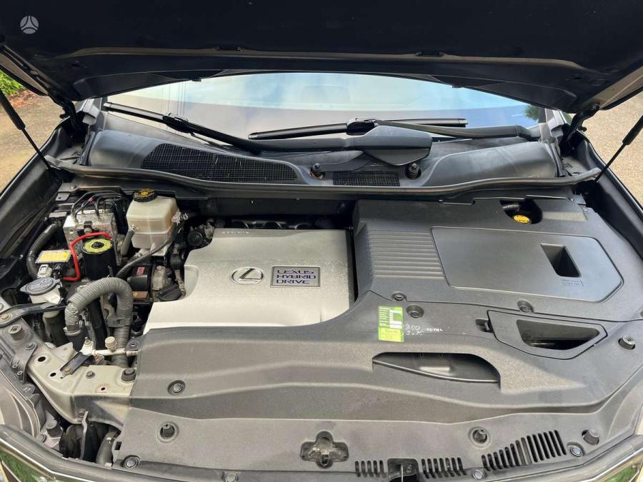 Brūns Lexus RX 450h 2010 Viļņa, ar dzinēja tilpumu 3.30 L un nobraukumu 320 tūkst. km par 8999 €, foto 34 vietnē AUTOMOTO.COM.LV