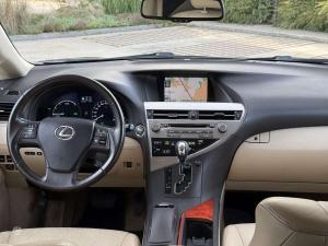 Brown Lexus RX 450h 2010 in Vilnius, with an engine capacity of 3.46 L and mileage of 161 thousand km for 12200 €, photo 19 on AUTOMOTO.COM.LV