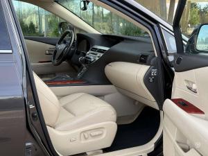 Brown Lexus RX 450h 2010 in Vilnius, with an engine capacity of 3.46 L and mileage of 161 thousand km for 12200 €, photo 20 on AUTOMOTO.COM.LV