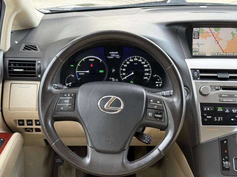 Brown Lexus RX 450h 2010 in Vilnius, with an engine capacity of 3.46 L and mileage of 161 thousand km for 12200 €, photo 26 on AUTOMOTO.COM.LV