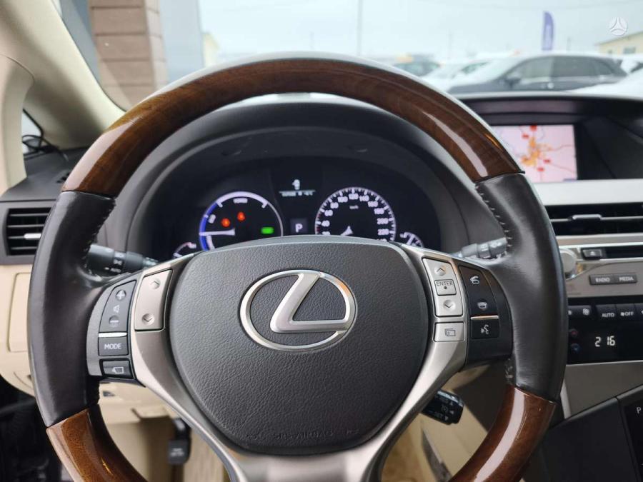 Brūns Lexus RX 450h 2012 Viļņa, ar dzinēja tilpumu 3.50 L un nobraukumu 203 tūkst. km par 15850 €, foto 30 vietnē AUTOMOTO.COM.LV