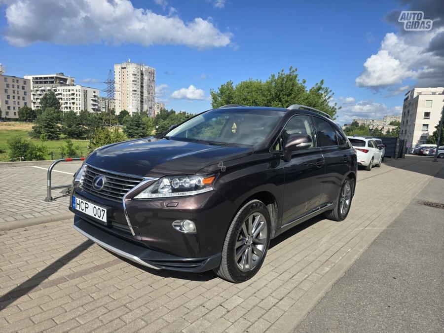 Brown Lexus RX 450h 2013 in Vilnius, with an engine capacity of 3.50 L and mileage of 327 thousand km for 14999 €, photo 4 on AUTOMOTO.COM.LV