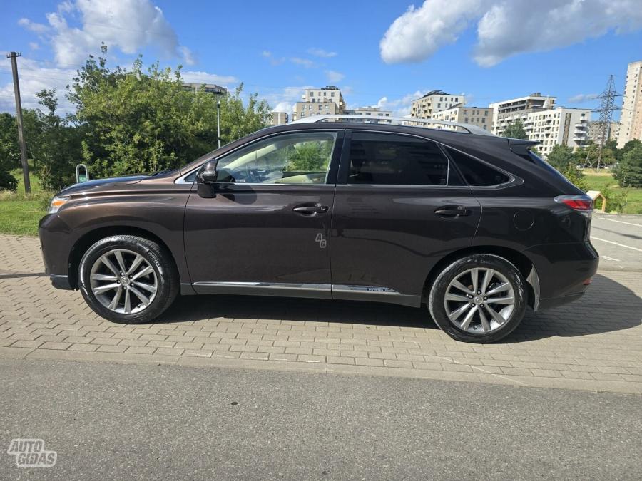 Brown Lexus RX 450h 2013 in Vilnius, with an engine capacity of 3.50 L and mileage of 327 thousand km for 14999 €, photo 5 on AUTOMOTO.COM.LV