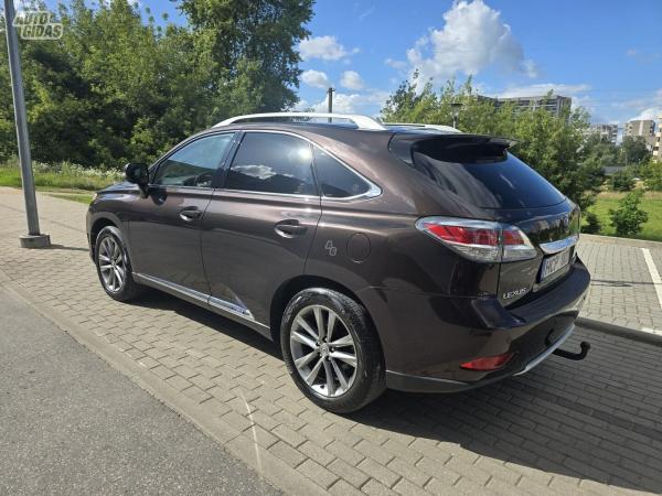 Brown Lexus RX 450h 2013 in Vilnius, with an engine capacity of 3.50 L and mileage of 327 thousand km for 14999 €, photo 6 on AUTOMOTO.COM.LV