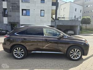 Brown Lexus RX 450h 2013 in Vilnius, with an engine capacity of 3.50 L and mileage of 327 thousand km for 14999 €, photo 9 on AUTOMOTO.COM.LV