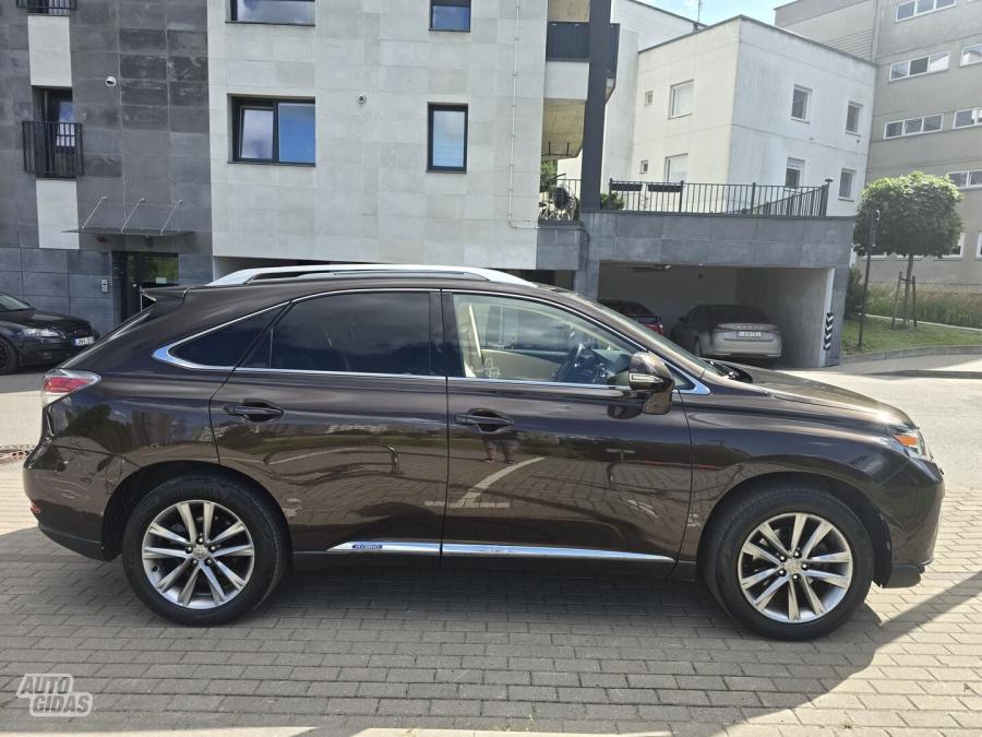 Brown Lexus RX 450h 2013 in Vilnius, with an engine capacity of 3.50 L and mileage of 327 thousand km for 14999 €, photo 9 on AUTOMOTO.COM.LV