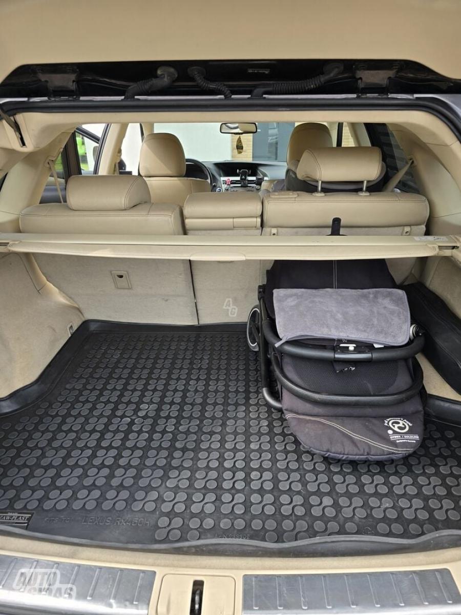 Brown Lexus RX 450h 2013 in Vilnius, with an engine capacity of 3.50 L and mileage of 327 thousand km for 14999 €, photo 33 on AUTOMOTO.COM.LV