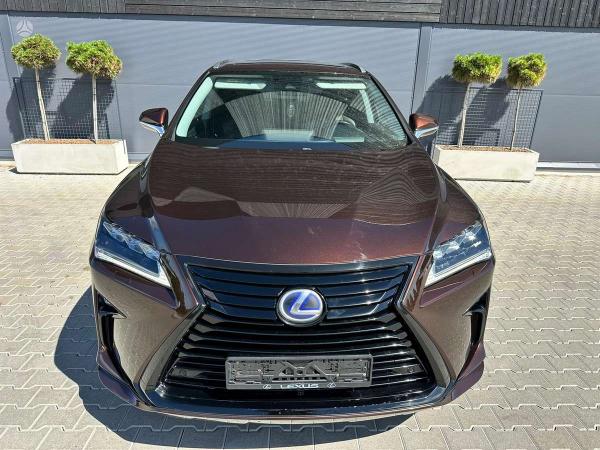 Brown Lexus RX 450h 2016 in Siauliai, with an engine capacity of 3.46 L and mileage of 239 thousand km for 30500 €, photo 6 on AUTOMOTO.COM.LV