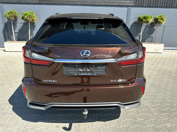 Brown Lexus RX 450h 2016 in Siauliai, with an engine capacity of 3.46 L and mileage of 239 thousand km for 30500 €, photo 8 on AUTOMOTO.COM.LV