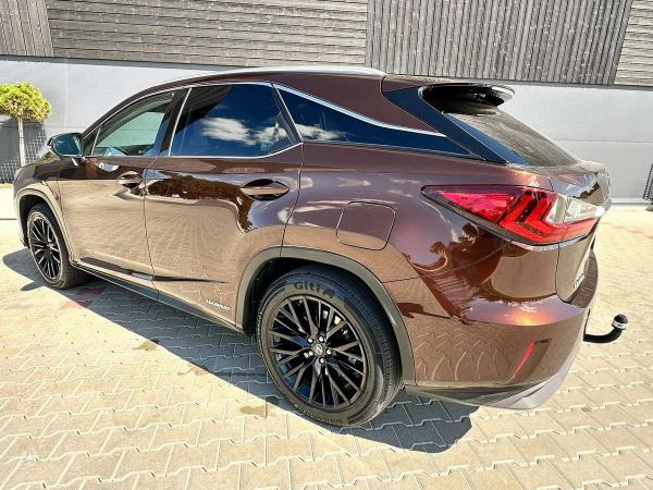 Brown Lexus RX 450h 2016 in Siauliai, with an engine capacity of 3.46 L and mileage of 239 thousand km for 30500 €, photo 9 on AUTOMOTO.COM.LV