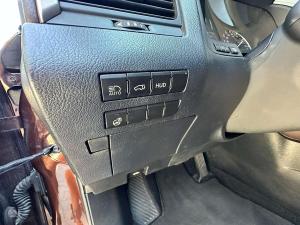Brown Lexus RX 450h 2016 in Siauliai, with an engine capacity of 3.46 L and mileage of 239 thousand km for 30500 €, photo 33 on AUTOMOTO.COM.LV