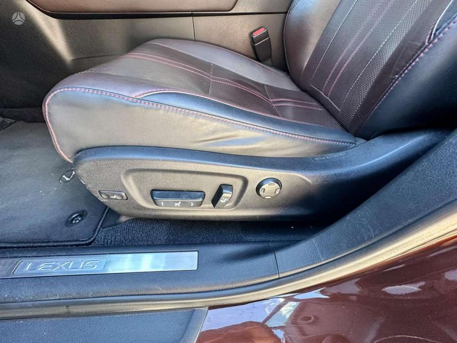 Brown Lexus RX 450h 2016 in Siauliai, with an engine capacity of 3.46 L and mileage of 239 thousand km for 30500 €, photo 38 on AUTOMOTO.COM.LV