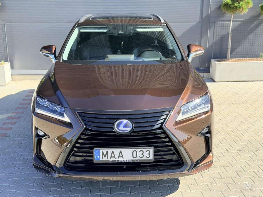 Brown Lexus RX 450h 2016 in Siauliai, with an engine capacity of 3.46 L and mileage of 239 thousand km for 30200 €, photo 7 on AUTOMOTO.COM.LV