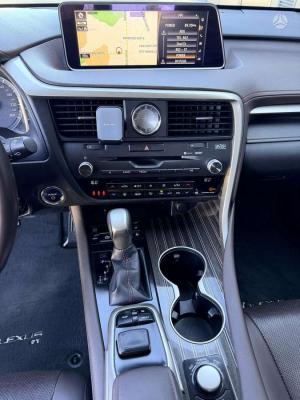 Brown Lexus RX 450h 2016 in Siauliai, with an engine capacity of 3.46 L and mileage of 239 thousand km for 30200 €, photo 28 on AUTOMOTO.COM.LV