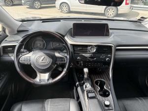 Brown Lexus RX 450h 2017 in Taurage, with an engine capacity of 3.46 L and mileage of 230 thousand km for 26500 €, photo 9 on AUTOMOTO.COM.LV