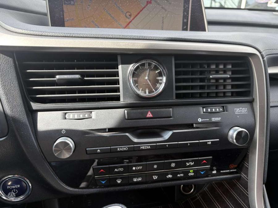 Brown Lexus RX 450h 2017 in Taurage, with an engine capacity of 3.46 L and mileage of 230 thousand km for 26500 €, photo 13 on AUTOMOTO.COM.LV