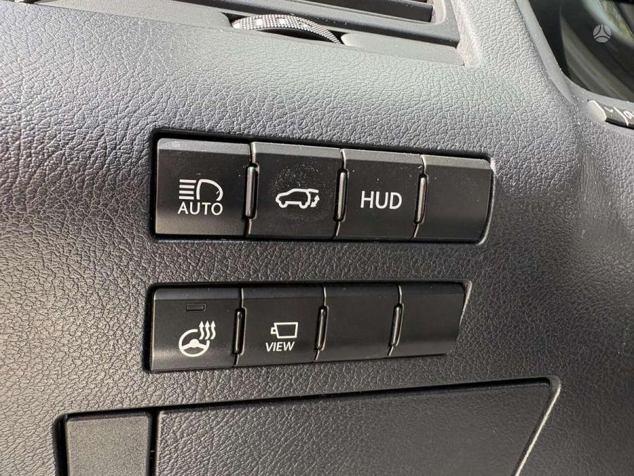 Brown Lexus RX 450h 2017 in Taurage, with an engine capacity of 3.46 L and mileage of 230 thousand km for 26500 €, photo 16 on AUTOMOTO.COM.LV