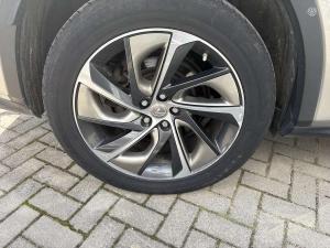 Brown Lexus RX 450h 2017 in Taurage, with an engine capacity of 3.46 L and mileage of 230 thousand km for 26500 €, photo 41 on AUTOMOTO.COM.LV